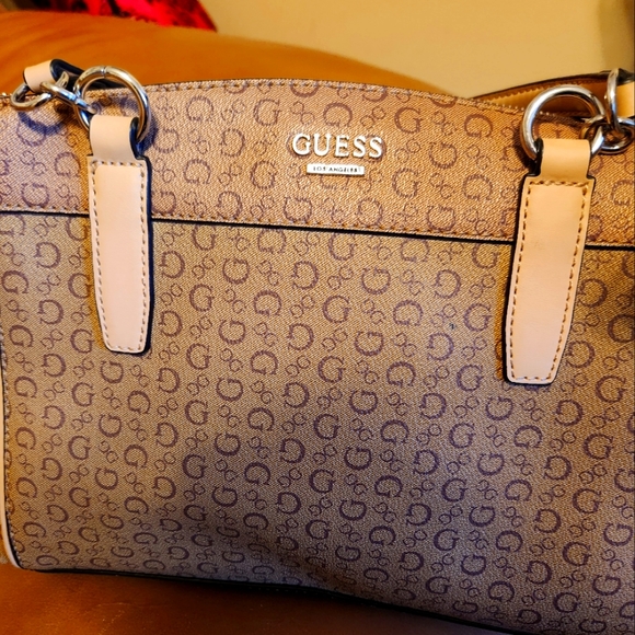 Guess | Bags | Guess Logo Shoulder Bag Euc | Poshmark